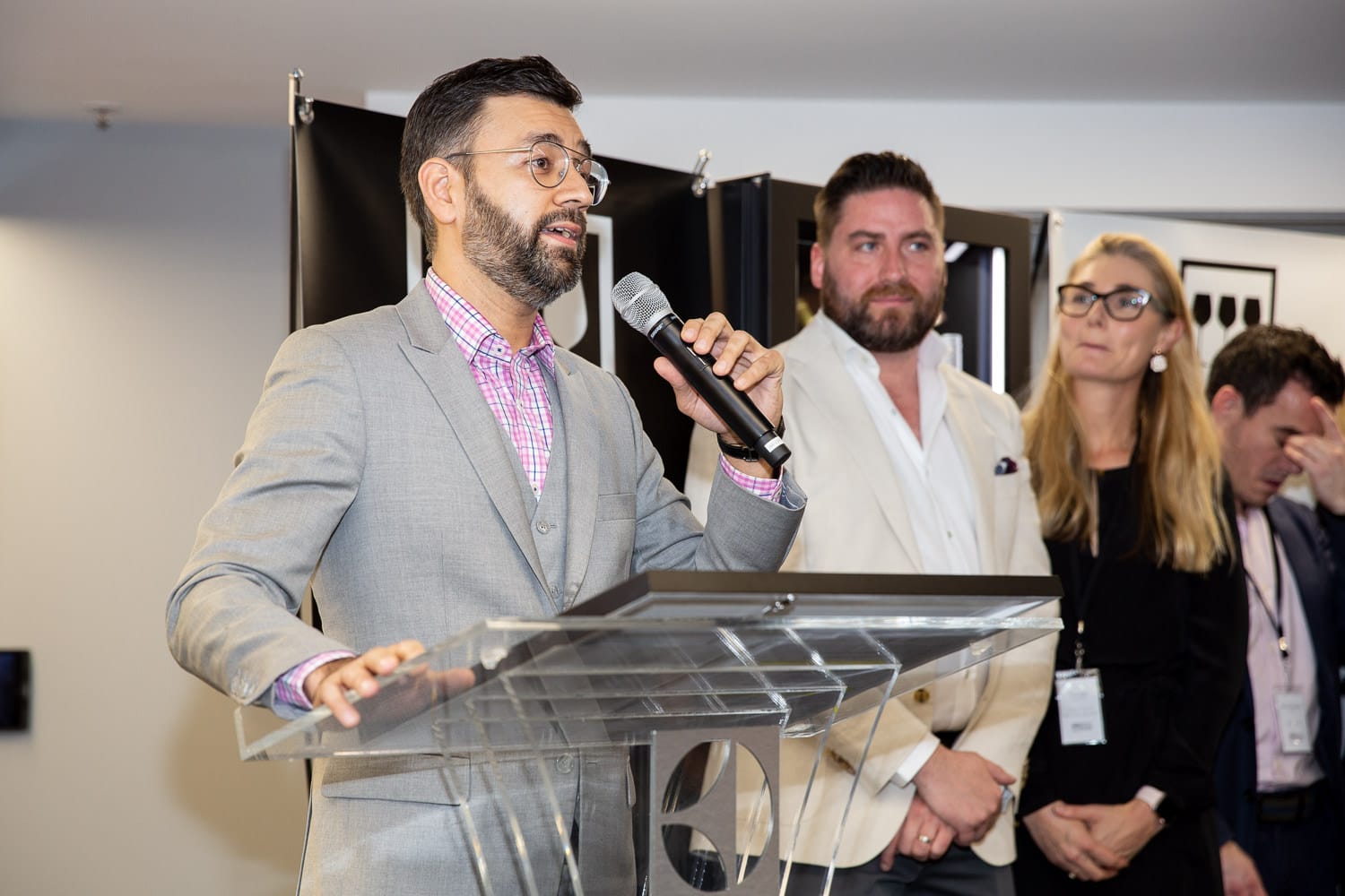 est Wins 2019 Australia's Wine List of the Year Awards | Wine List of ...
